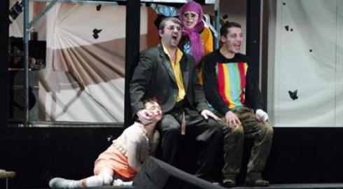 Histoires de famille | La Colline théâtre national